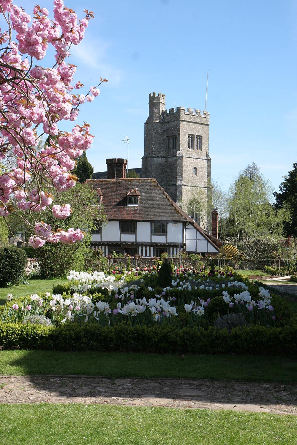 clh_6579 – Smarden and Biddenden Churches
